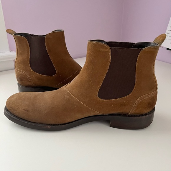 Wolverine | Shoes | Wolverine 00 Mile Suede Boots Gorgeous Chelsea ...